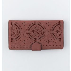 Tilly's | Bags | Nwt Tillys Violet Ray Perforated Walletclutch | Poshmark